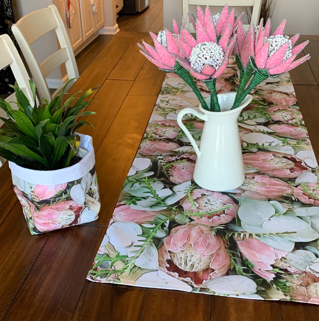 Pink Protea Table Runner – Ithemba Creations