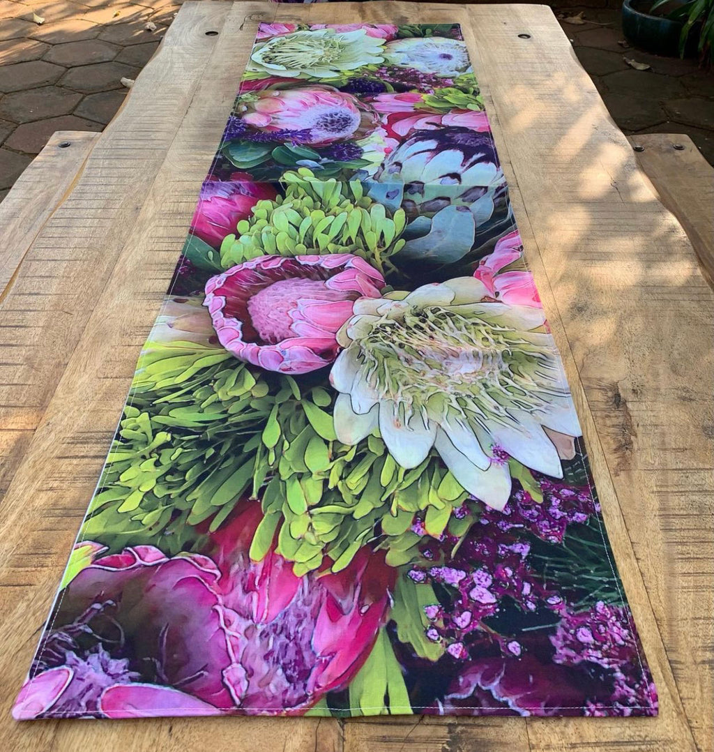 Table Runner & Table Cloth – Ithemba Creations