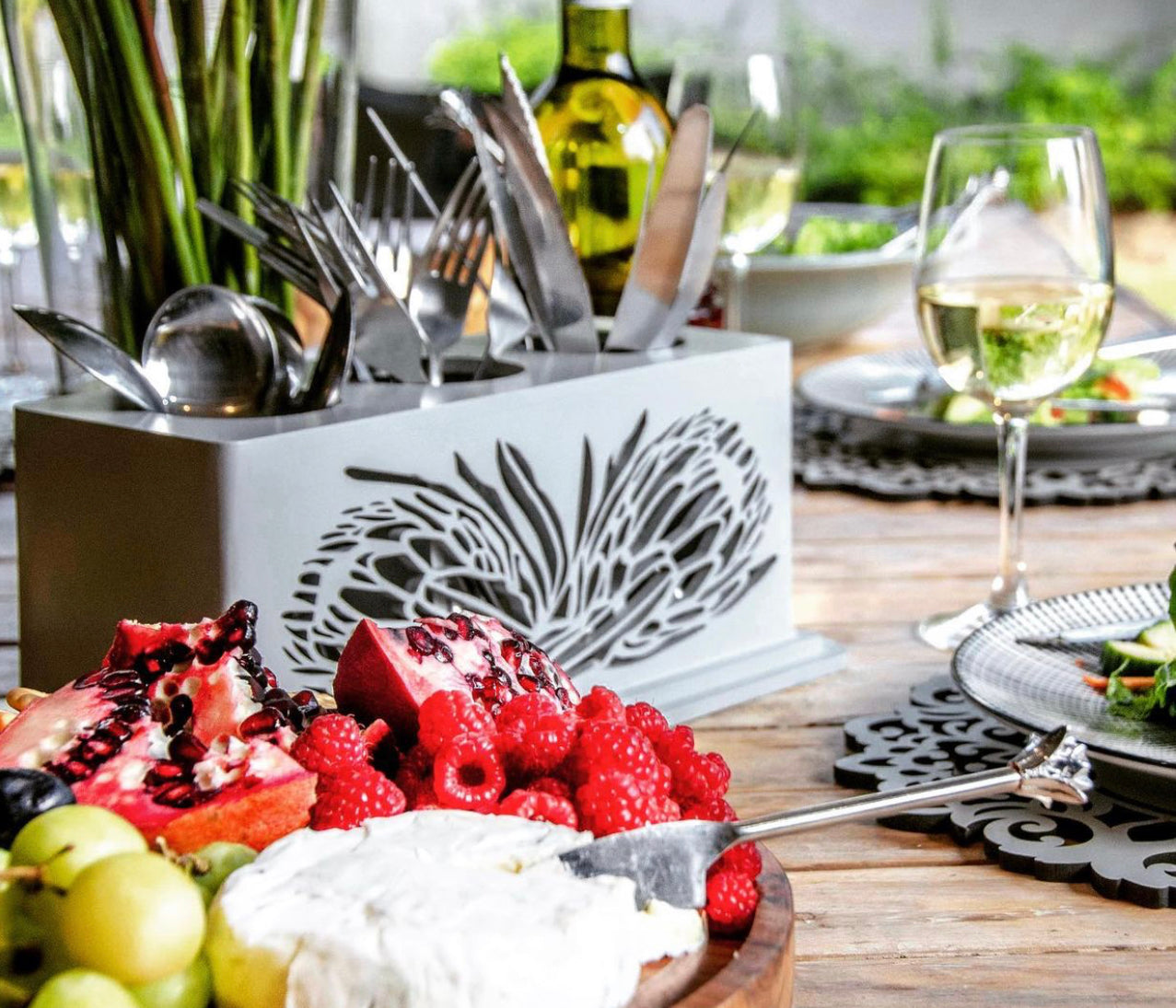 Protea Cutlery Holder – Ithemba Creations