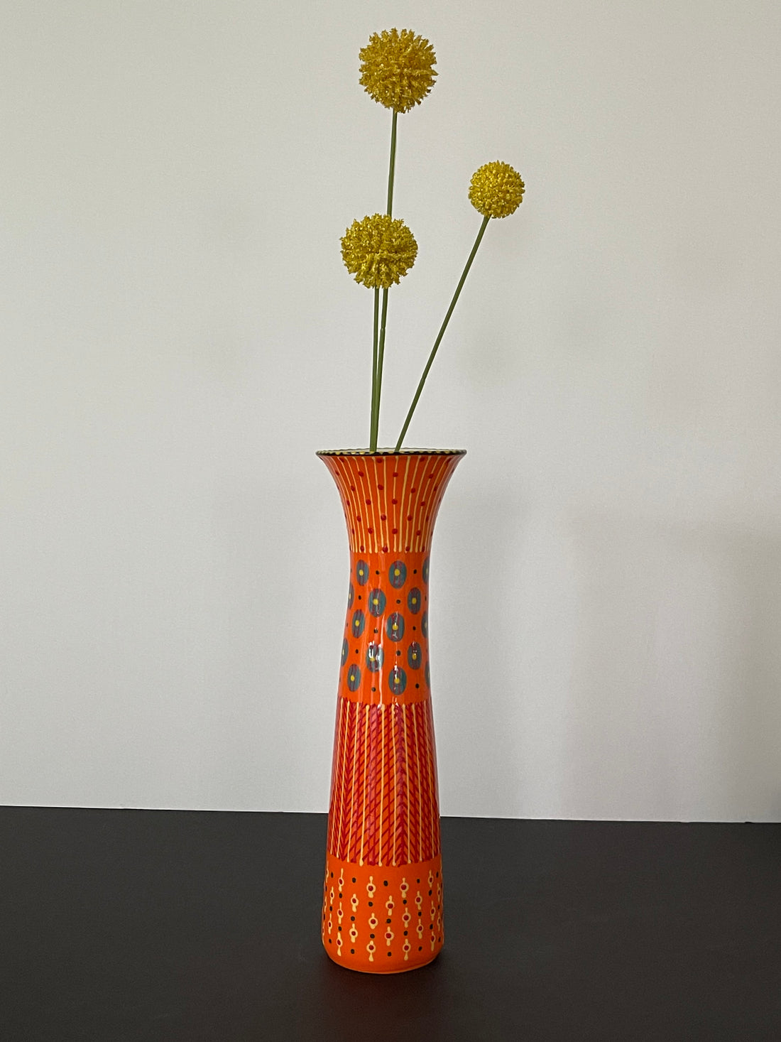 Potters Tall Twisty Vase – Ithemba Creations